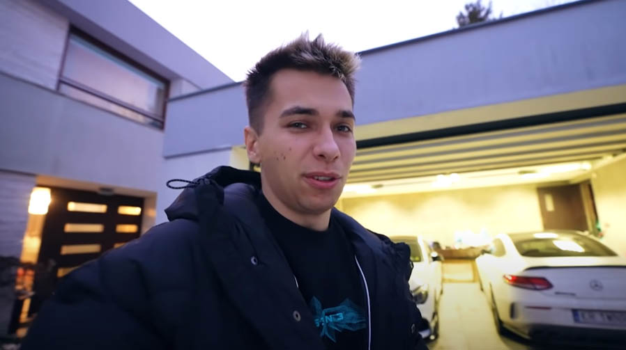 Dlaczego Friz zmienił tytuł swojego najnowszego odcinka? Algorytm ...