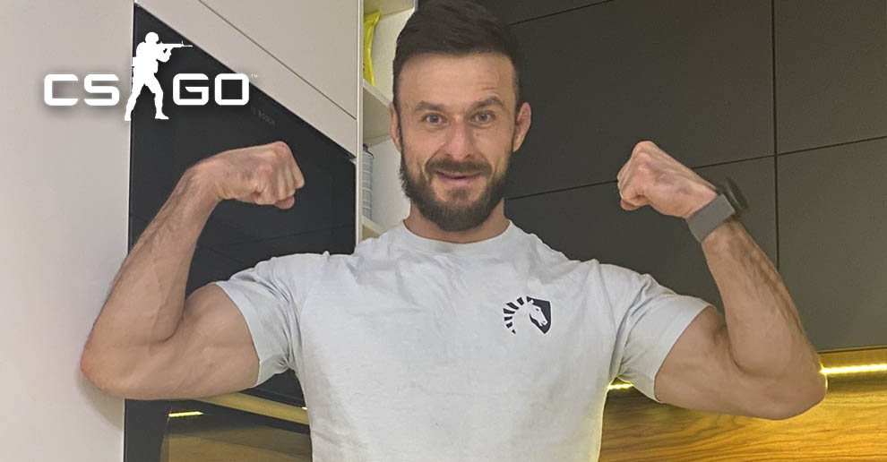 Pasha "nabija się" z wypowiedzi premiera, zmieniając swoje powiedzonko ...