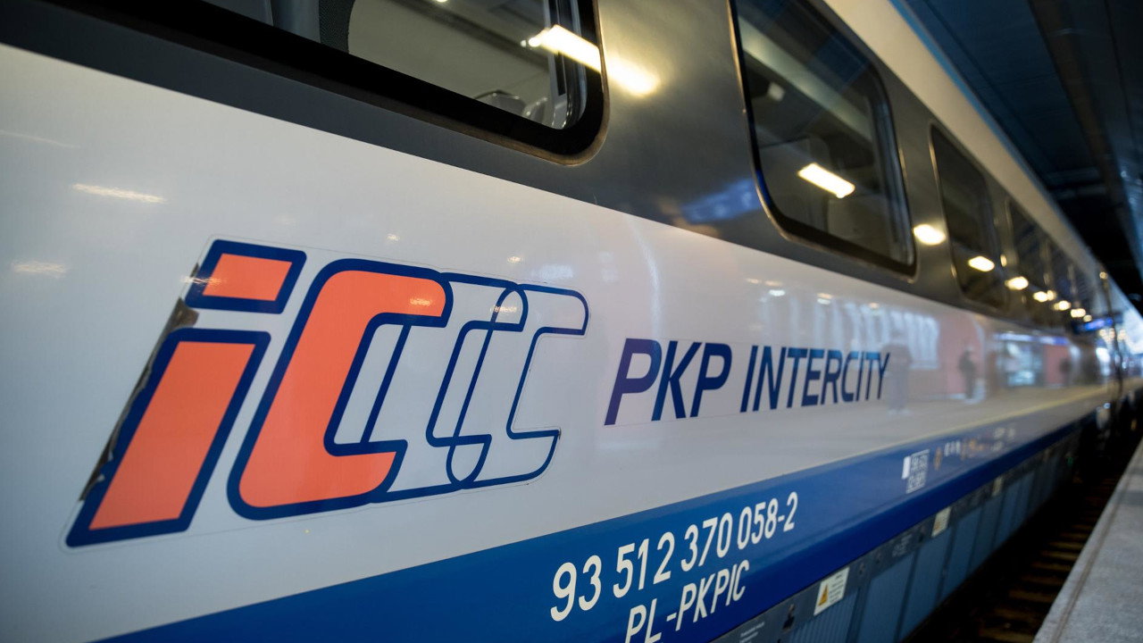 PKP Intercity wyprzedaje bilety na te trasy już od 8 zł - BOOP.PL