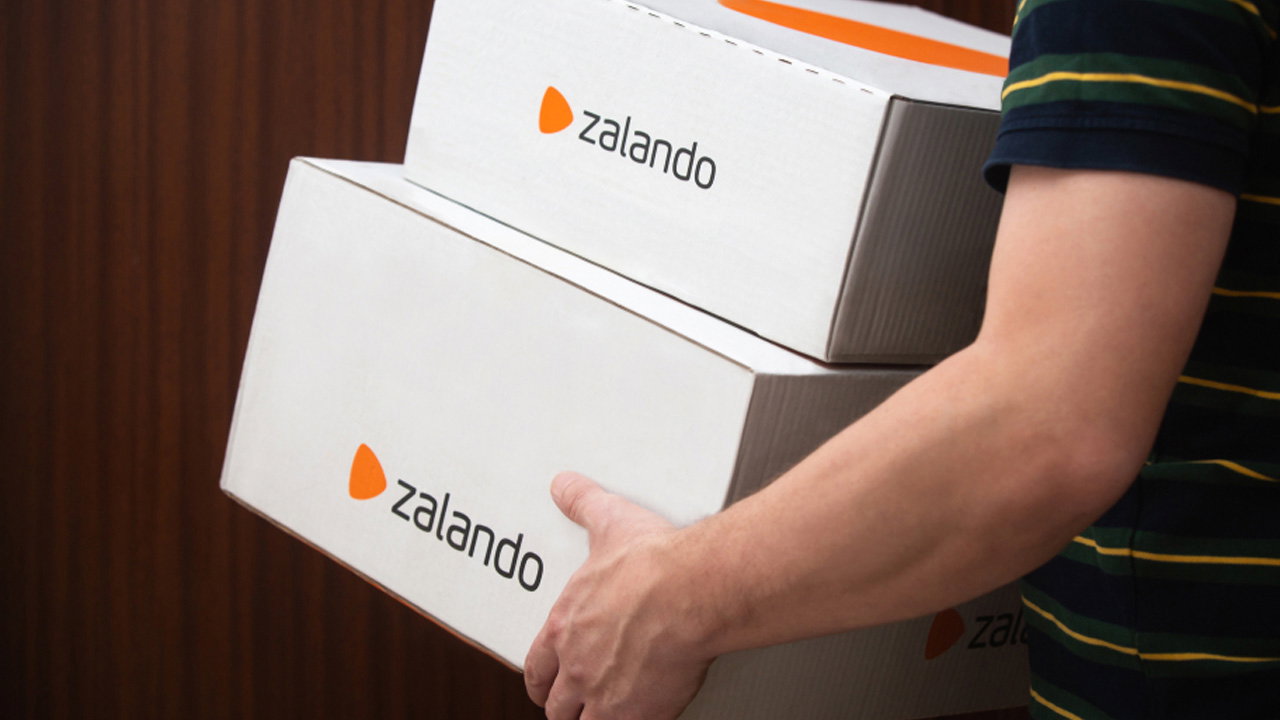 Zalando ma błąd. Promocja nie powinna, a działa. Można się obłowić ...